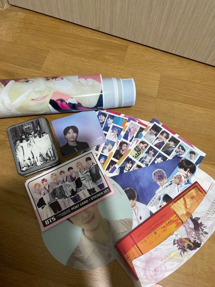 free bts merch, Hobbies & Toys, Memorabilia & Collectibles, K-Wave on ...