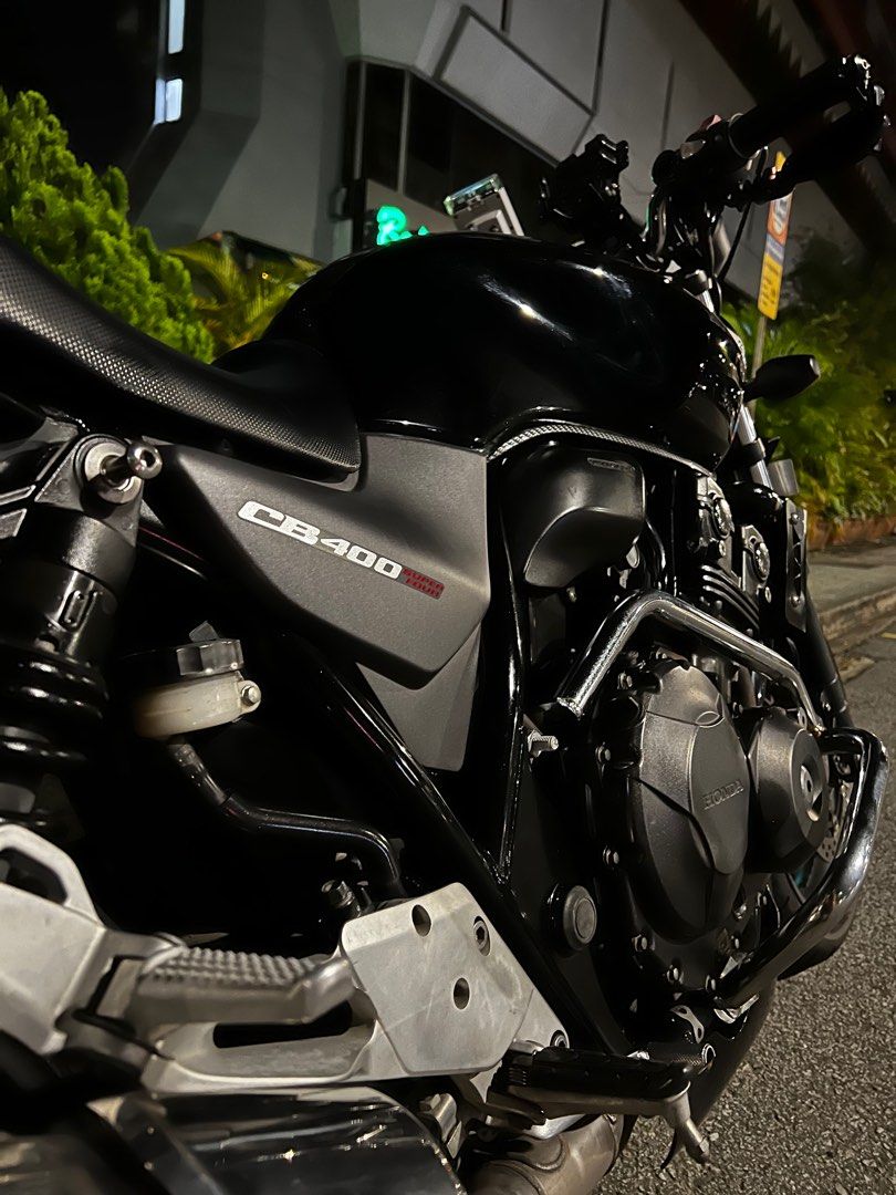 CB400SF Revo 2018, Motorcycles, Motorcycles for Sale, Class 2A on Carousell