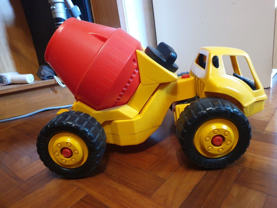 Cement Mixer classic LITTLE TIKES, Babies & Kids, Infant Playtime on ...
