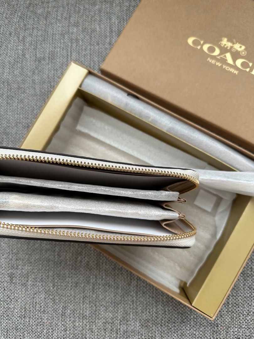 Coach Zip Around Wallet in Signature Leather on Carousell