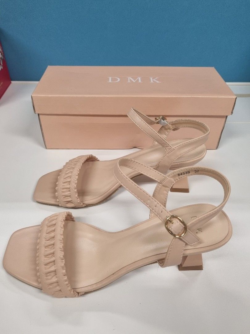 DMK shoes, Women's Fashion, Footwear, Heels on Carousell