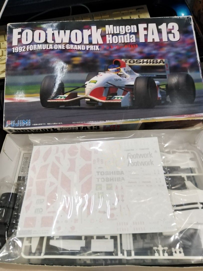 FOOTWORK FA13 MUGEN HONDA F1 FUJIMI 1/20, 興趣及遊戲, 玩具 & 遊戲類 - Carousell