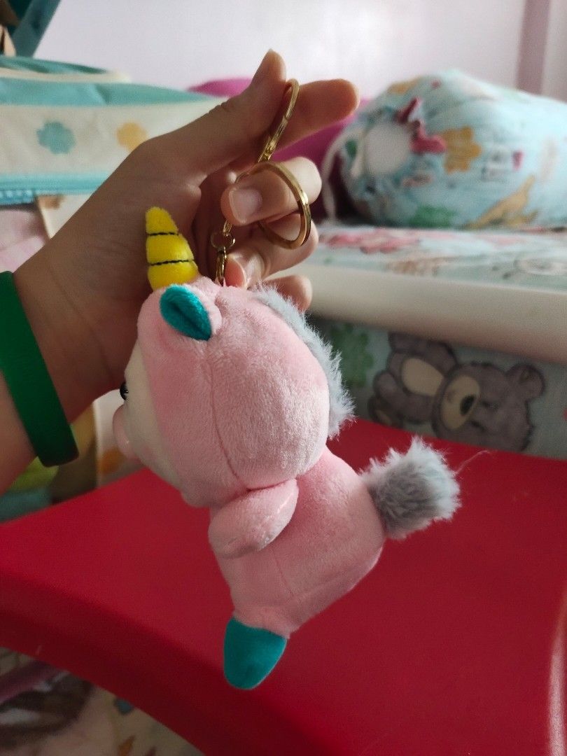 FUN CLAW PIG UNICORN KEYCHAIN, Hobbies & Toys, Toys & Games on Carousell
