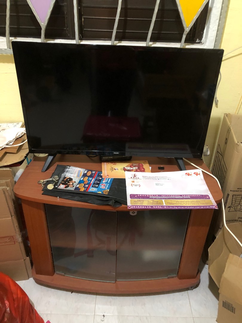 Glass Door TV Cabinet with wheels, TV Console with wheels, TV Table ...