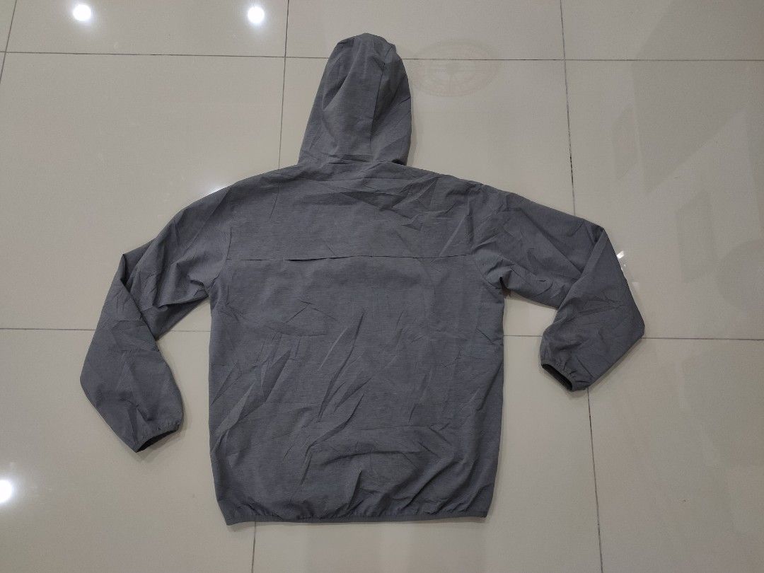 GU WINDBREAKER JACKET GREY, Men's Fashion, Coats, Jackets and Outerwear ...