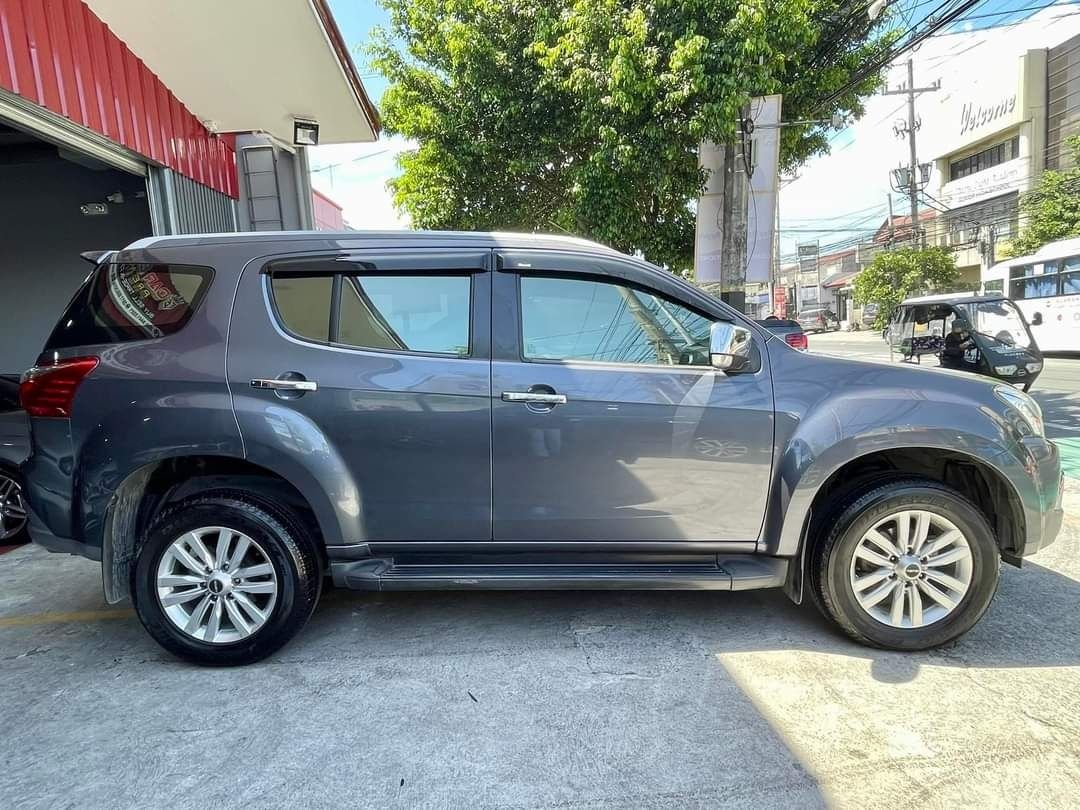 Isuzu MUX 2018 LS Blue Power Auto on Carousell