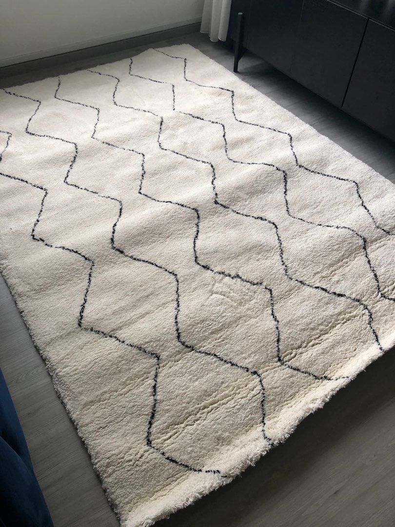 JAIDE Rug (size customisable), Furniture & Home Living, Home Decor ...