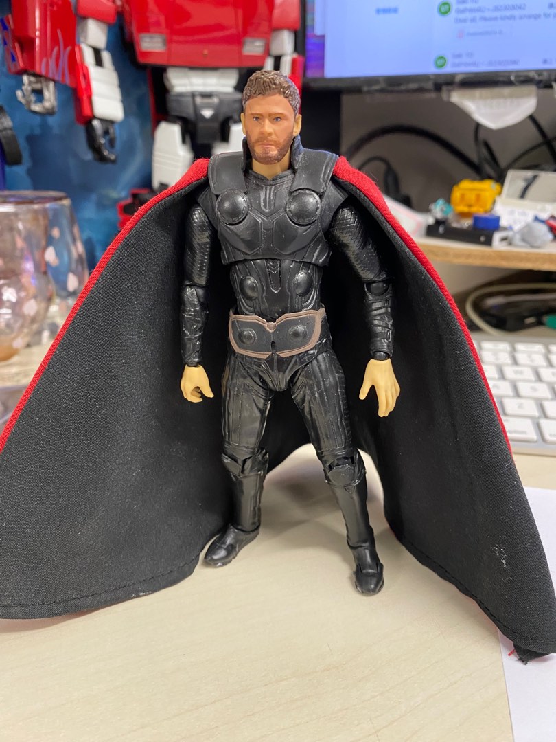 KO SHF THOR (Avengers Infinity War)雷神 (復仇者聯盟 無限之戰) 沒武器 當散件, 興趣及遊戲, 玩具 ...