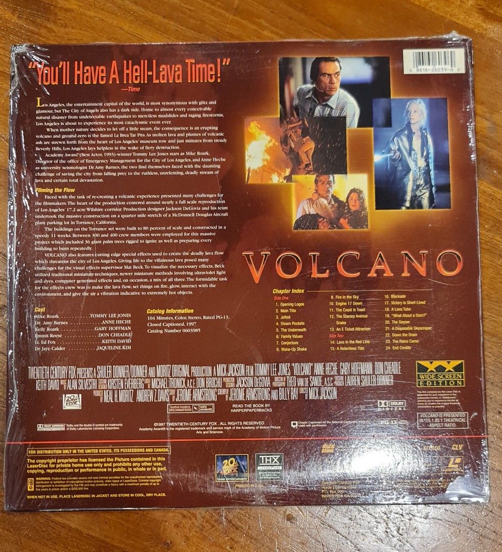 Laser disc Movie : Volcano, Musik & Media, CD, DVD & Lainnya di Carousell