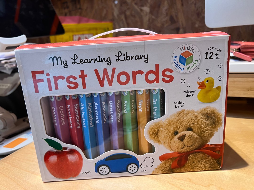 My learning library - first words, 兒童＆孕婦用品, 嬰兒玩具 - Carousell