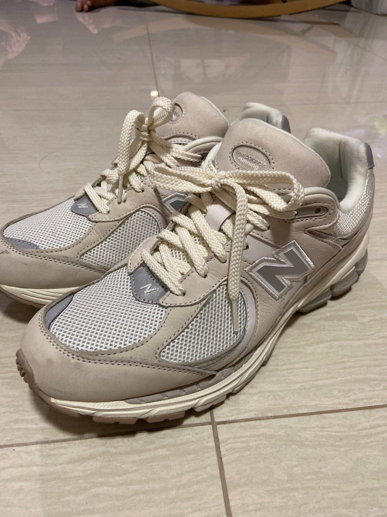 New Balance 2002R White/Ivory, Men's Fashion, Footwear, Sneakers on ...