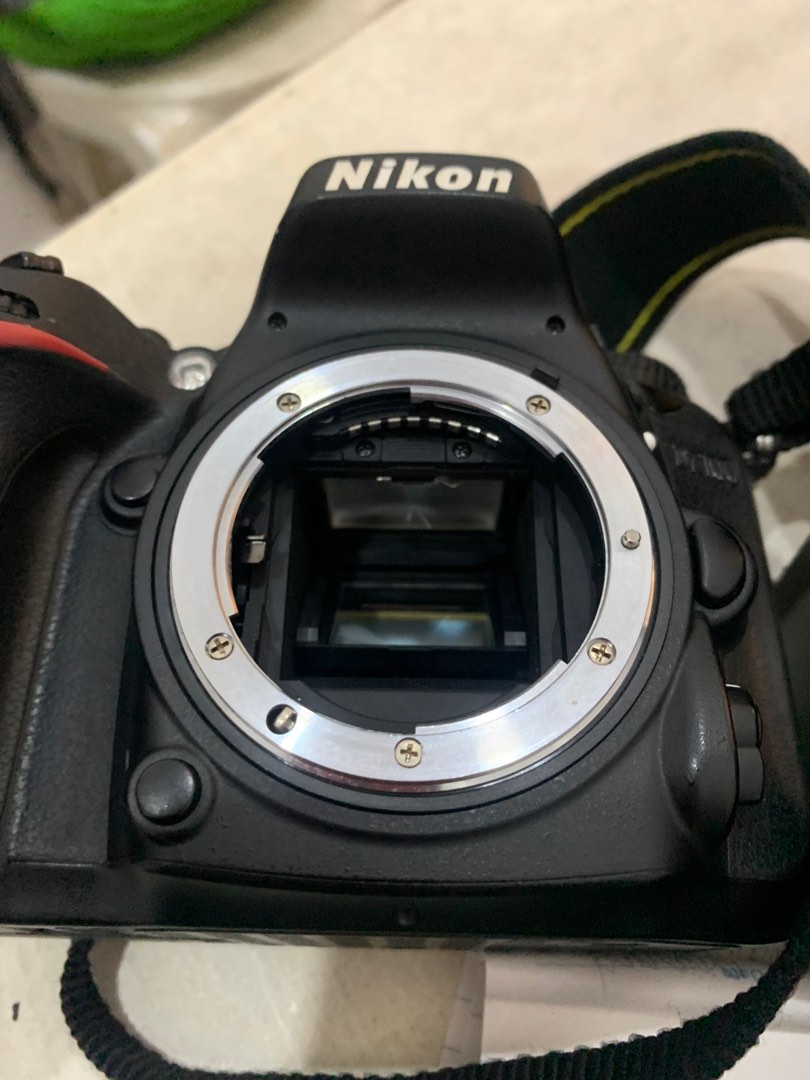 Nikon D7100 dx body & accessories , Photography, Cameras on Carousell