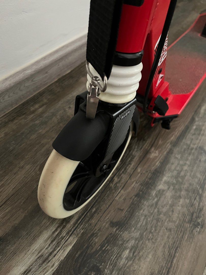 Oxelo Mid 9 Red Kickscooter, Sports Equipment, Sports & Games, Skates ...