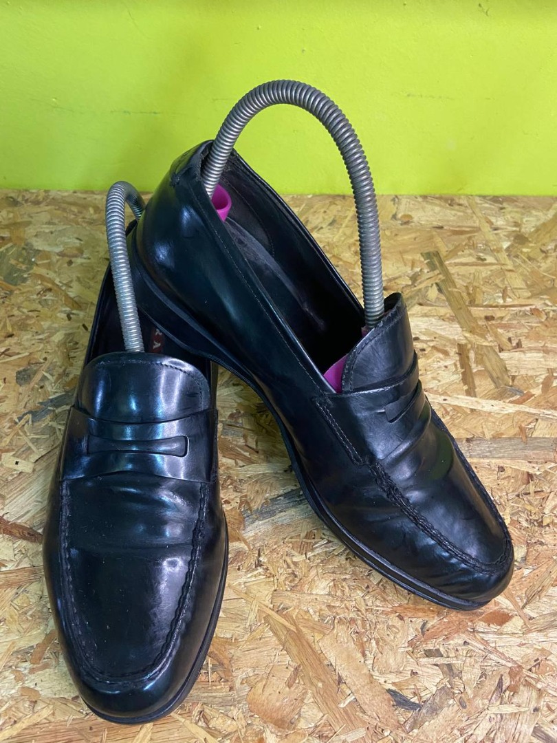 PRADA Code : P007, Men's Fashion, Footwear, Casual shoes on Carousell