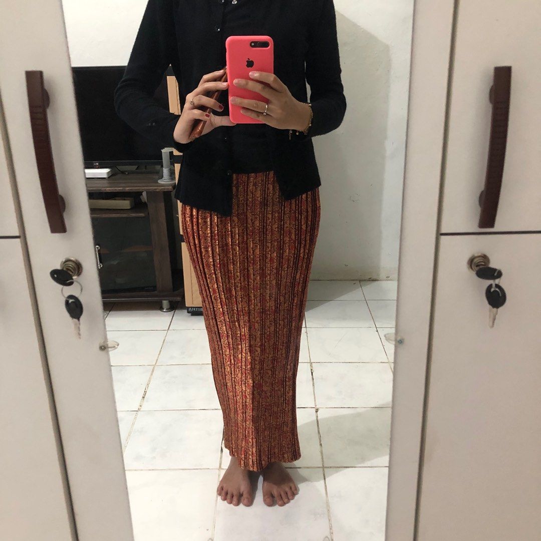 Rok Plisket Kebaya Kondangan Wisuda, Fesyen Wanita, Pakaian Wanita ...