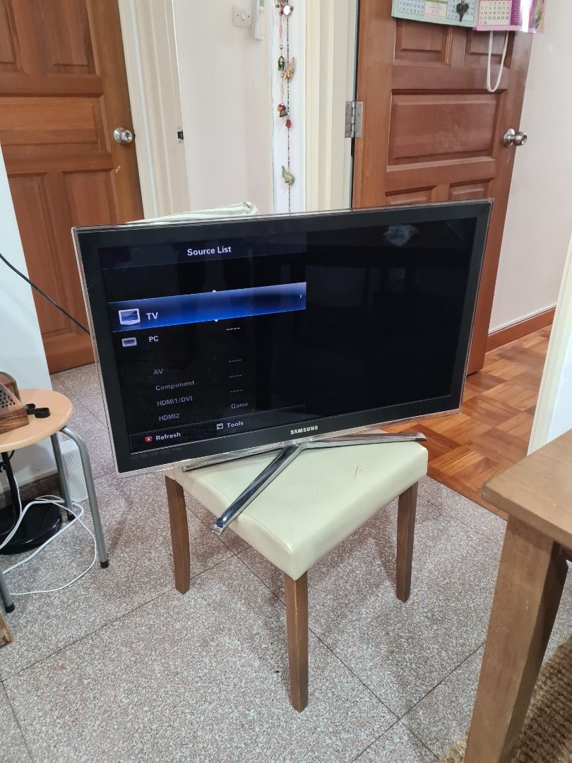 Samsung 32 inches, TV & Home Appliances, TV & Entertainment, TV on ...