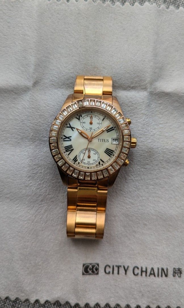 Solvil Et Titus Watch Rose Gold, Women's Fashion, Watches & Accessories ...