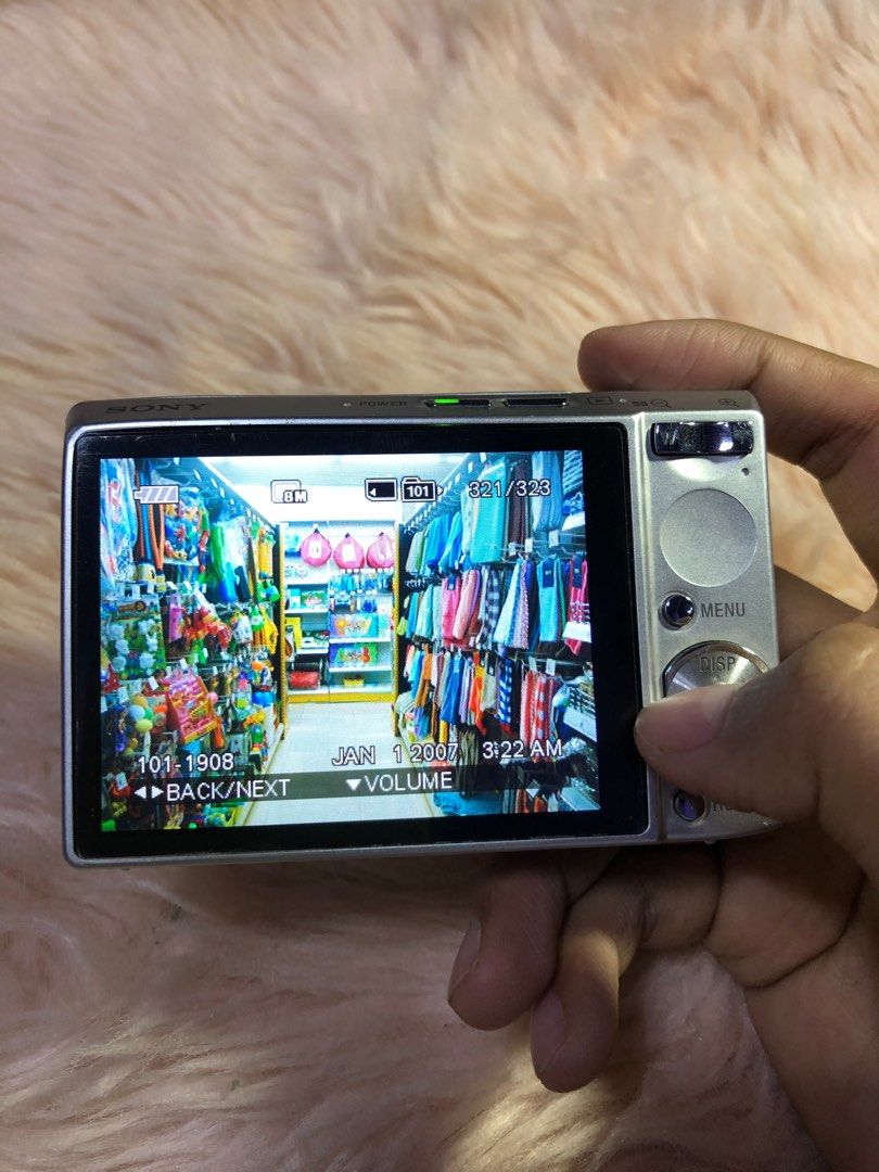 SONY CYBERSHOT DSC T100 (gray), Photography, Cameras on Carousell