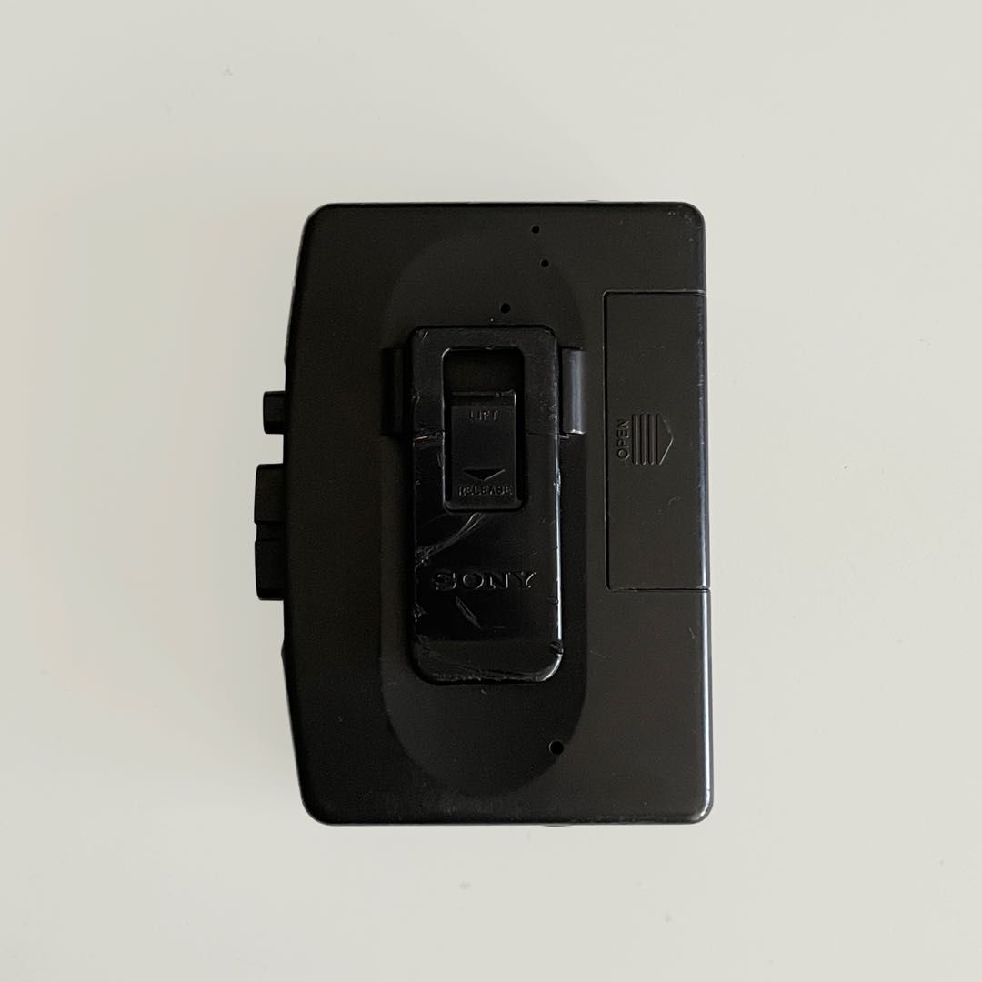 Sony WM-FX10 Walkman Cassette Player, Hobbies & Toys, Memorabilia ...