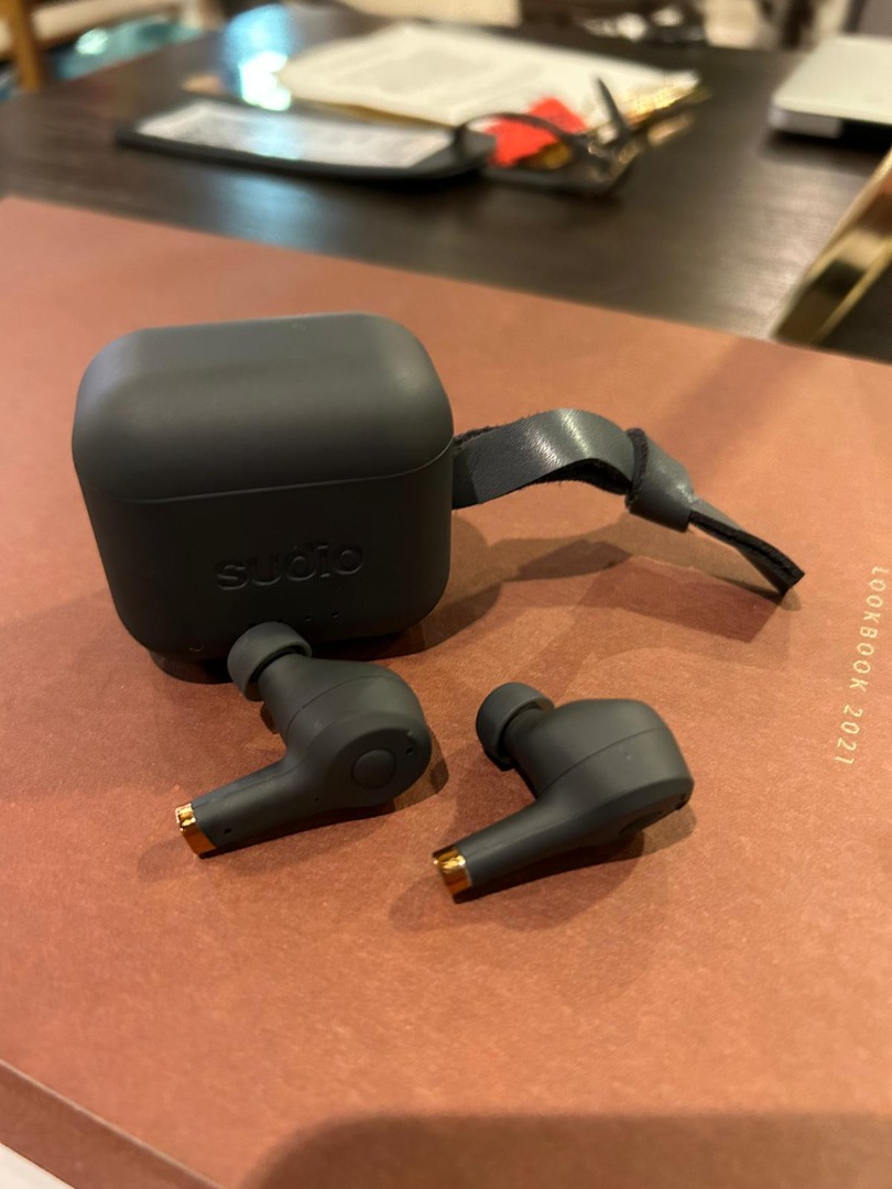 Sudio Shaping Sound wireless earphones, Audio, Earphones on Carousell