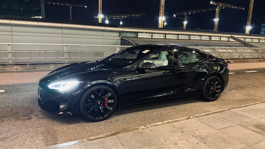 Tesla Model S P90D Ludicrous plus Auto, 車 , 車輛出租 - Carousell