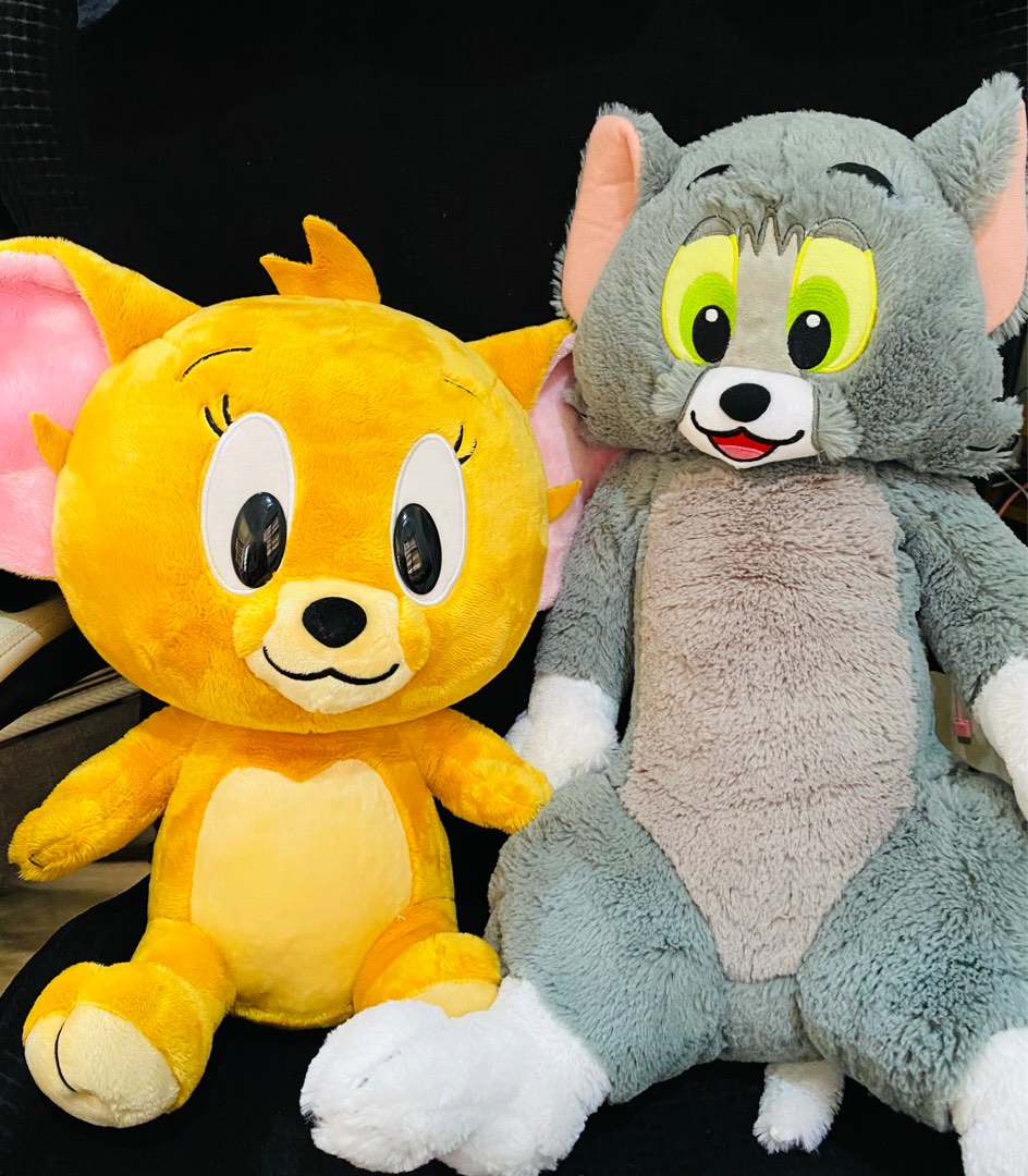 Tom and Jerry big plushies on Carousell