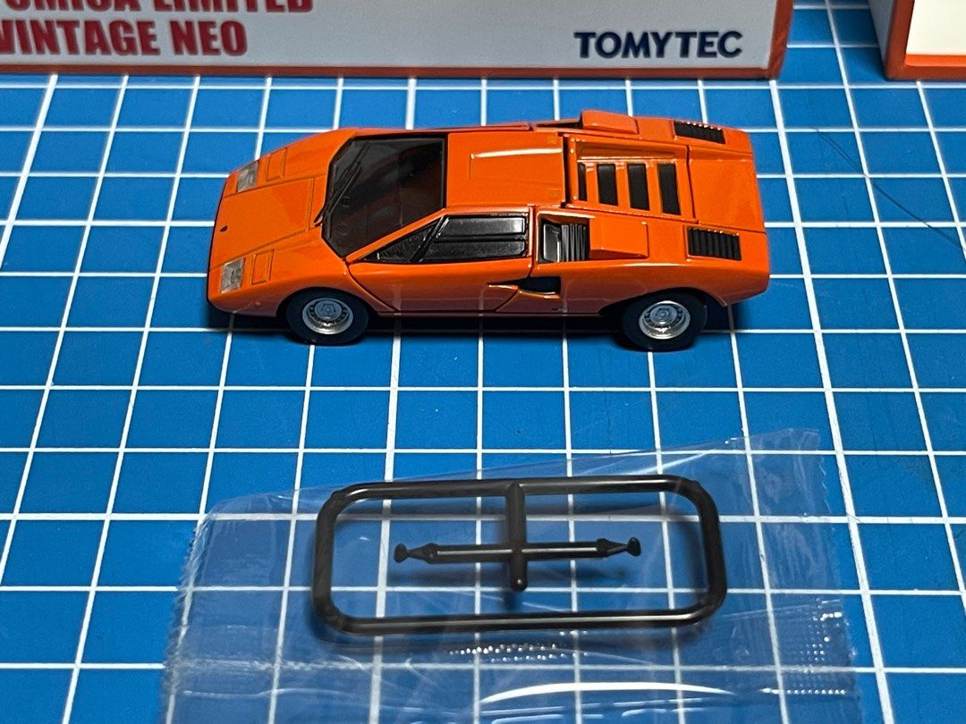 Tomica Limited Vintage Neo Lamborghini LP-400, Hobbies & Toys, Toys ...