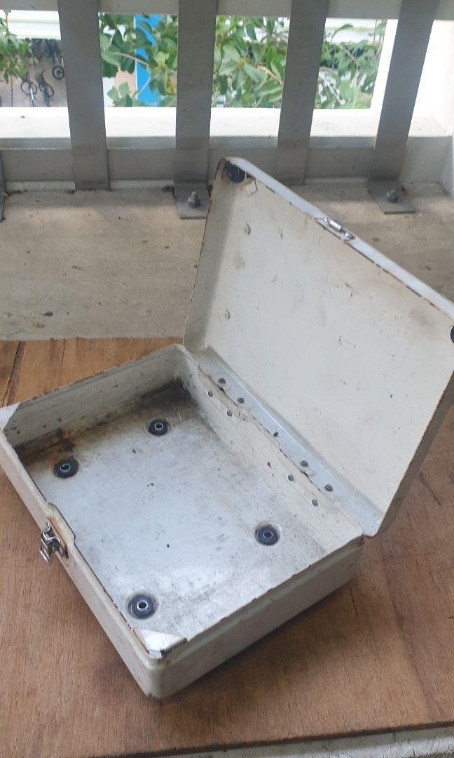 Traffic Police Rear Metal Box, Motorcycles, Motorcycle Accessories on ...
