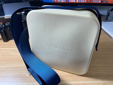 Viajecito Splashkit XL with Navy Blue Strap, Women's Fashion, Bags ...