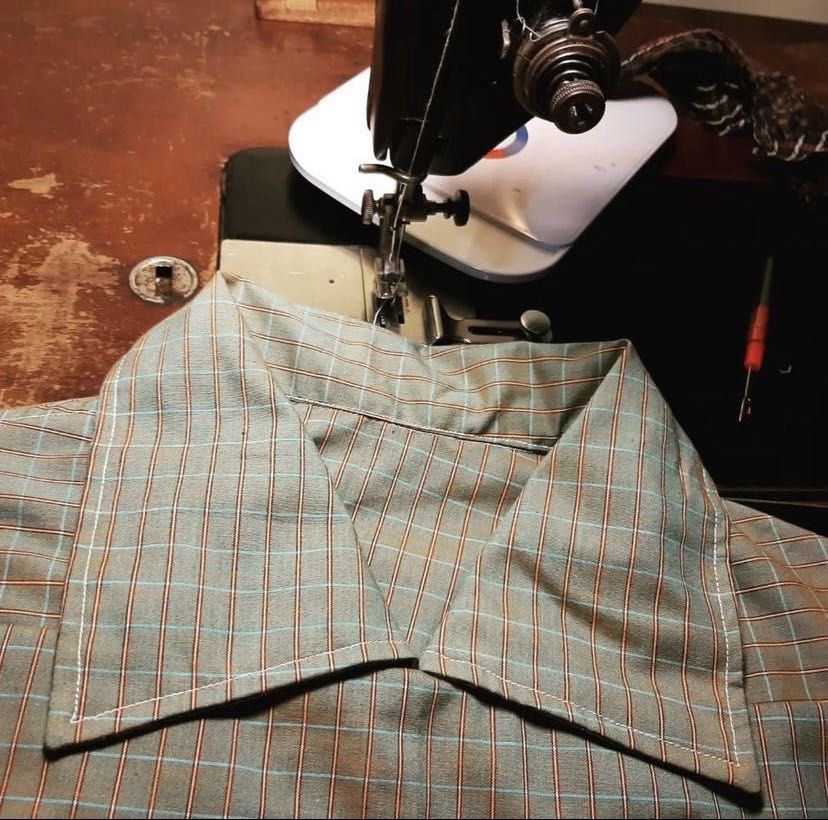 vintage WW2 sewing machine singer, TV & Home Appliances, Other Home ...