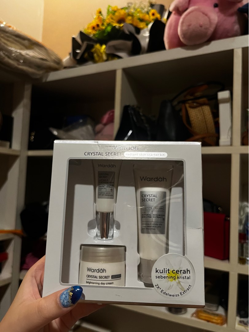 Wardah Crystal Secret Radiant Skin Starter Kit (isi 3 pcs), Kesehatan ...