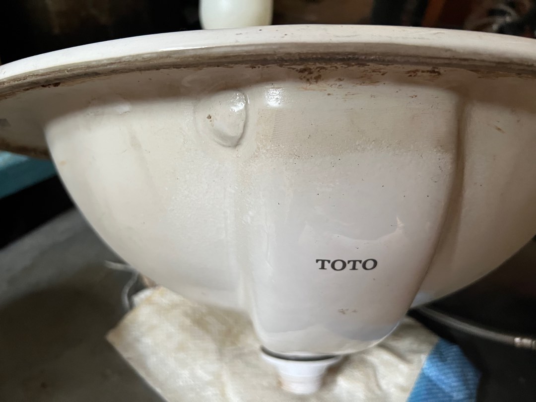 Wastafel toto, Perabotan Rumah di Carousell