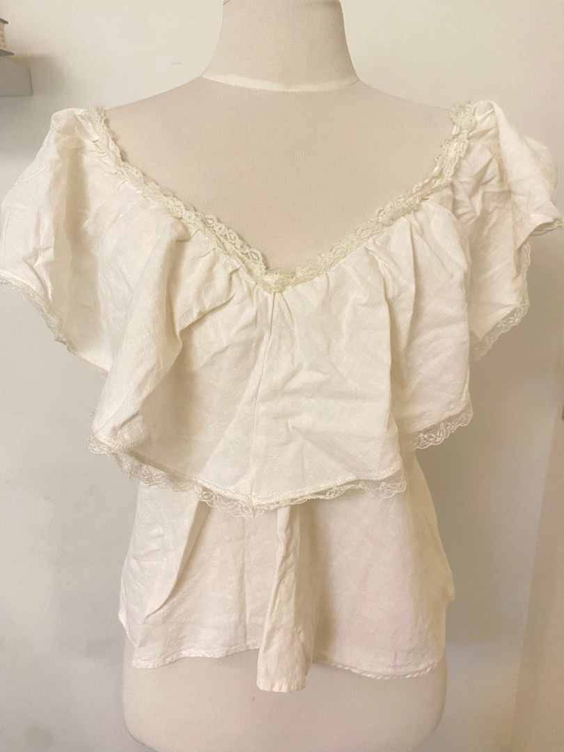 ZARA Linen & Lace Top, Women's Fashion, Tops, Blouses on Carousell