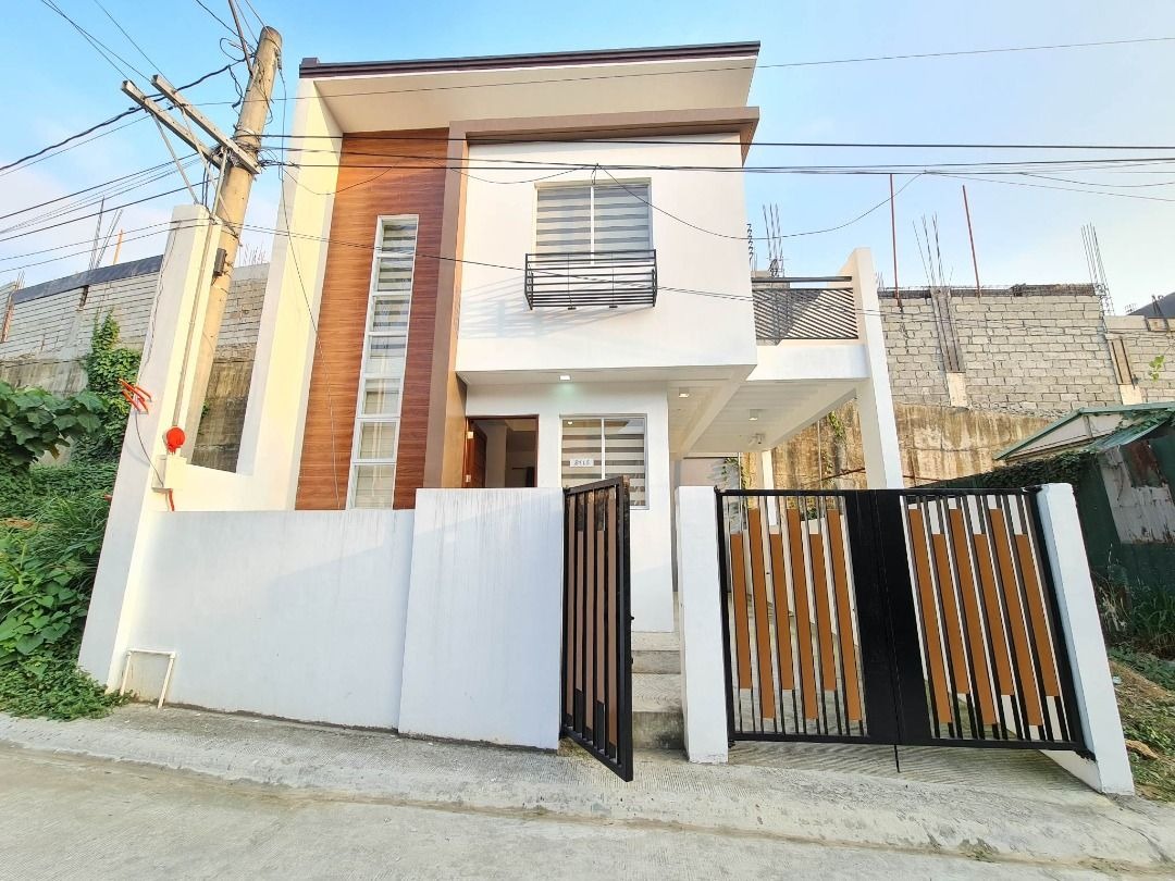 2- Storey Townhouse and Single Attached in an Exclusive Subdivision ...