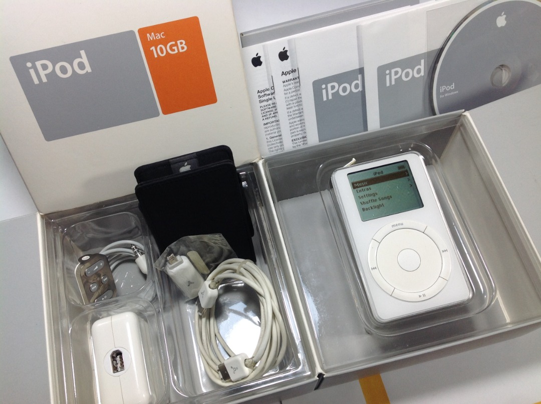 2nd 10gb ipod classic fullset box, Elektronik, Audio di Carousell