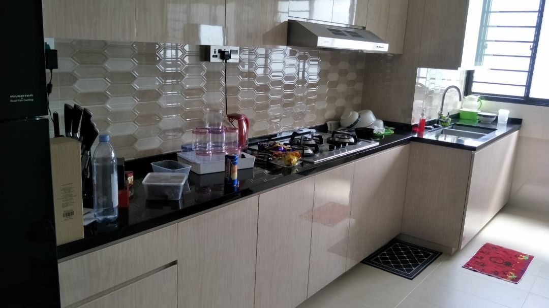 5 Room HDB BTO- Supply & Install Kitchen Cabinet + Bar Counter, Solid ...
