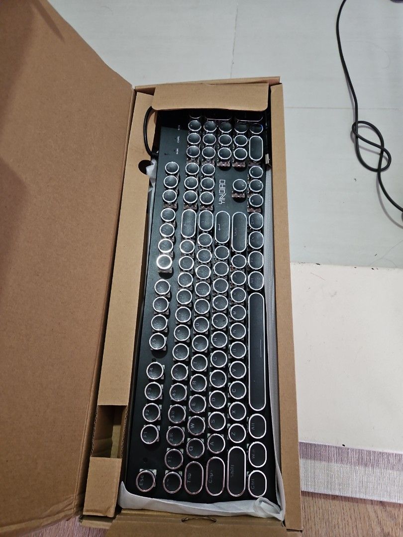 Back-light keyboard summoner zk4, Computers & Tech, Parts & Accessories ...