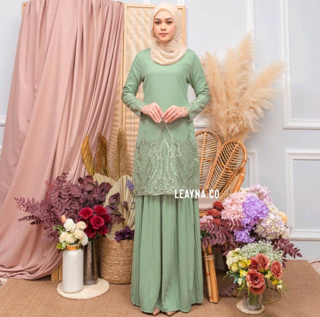 Baju Kurung Raya 2023, Women's Fashion, Muslimah Fashion, Baju Kurung ...