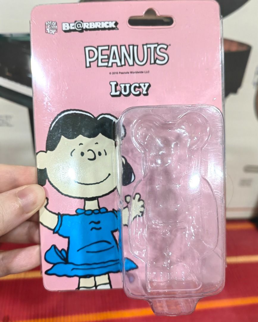 Bearbrick Peanuts Lucy 100% BE@RBRICK, Hobbies & Toys, Toys & Games on ...