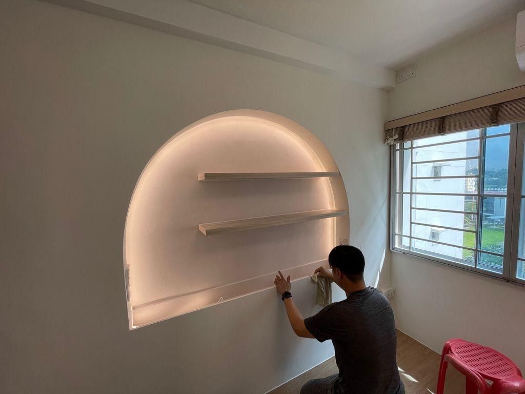 Beautiful feature walls, arches/curves and more!, Furniture & Home ...