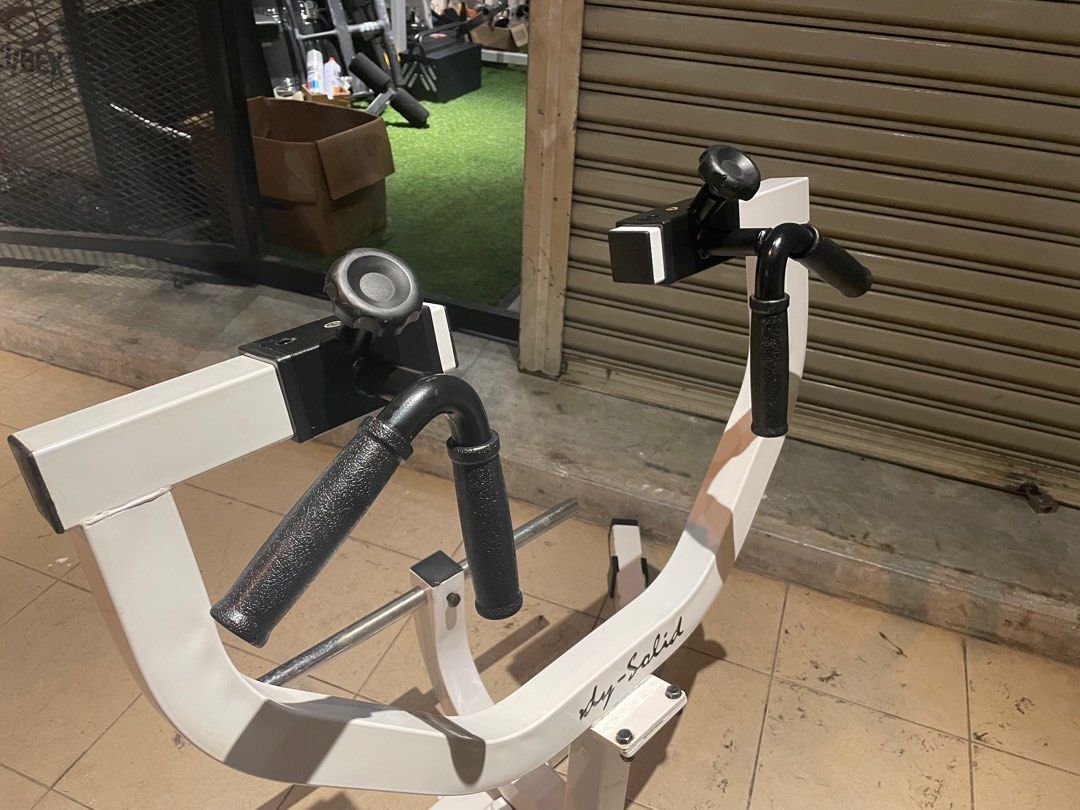 Body solid plate loaded seated row fully adjustable gym strength back ...