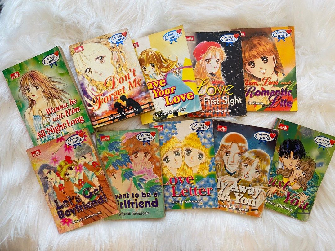 Buku Komik Serial Cantik, Buku & Alat Tulis, Komik dan Manga di Carousell