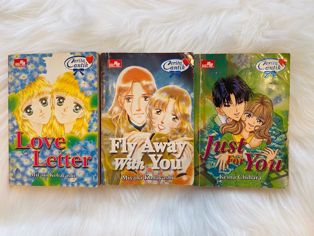 Buku Komik Serial Cantik, Buku & Alat Tulis, Komik dan Manga di Carousell