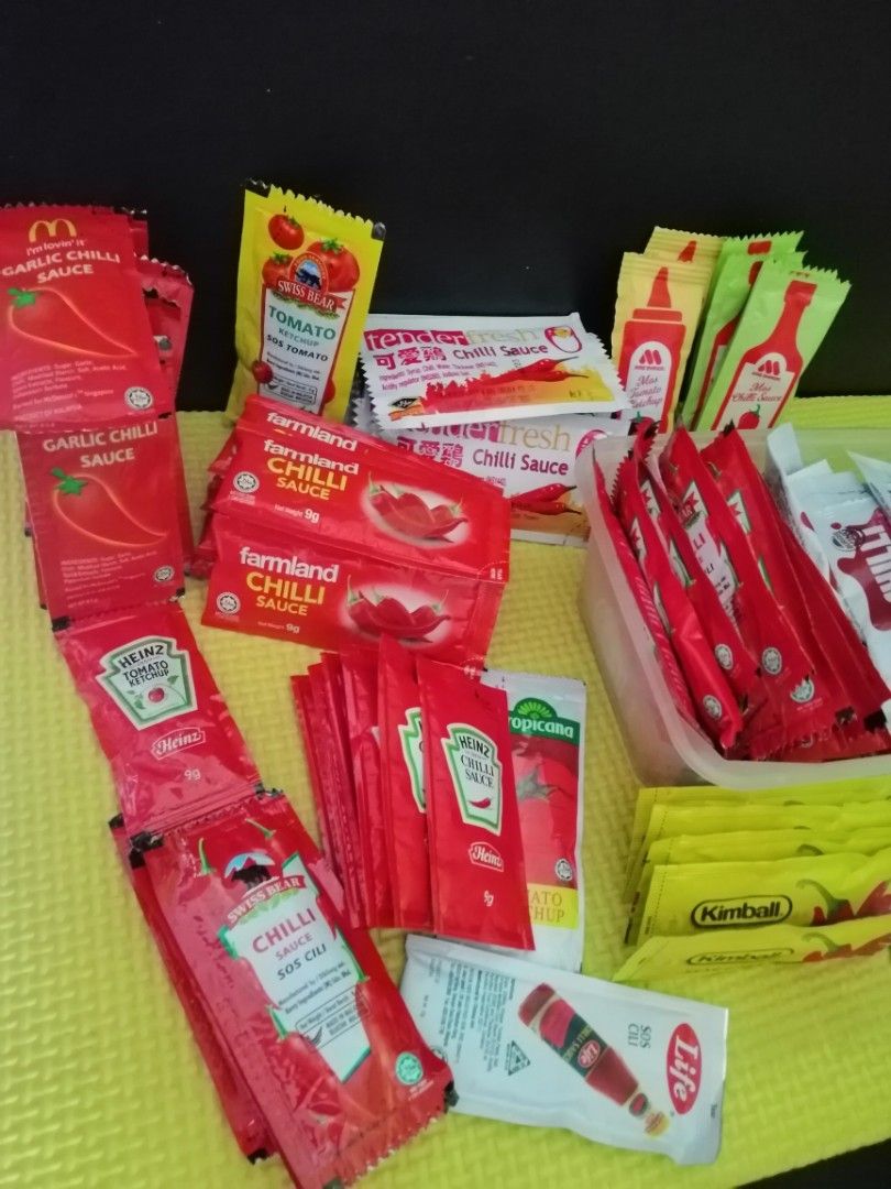 Chilli & Ketchup Packets, Food & Drinks, Spice & Seasoning on Carousell