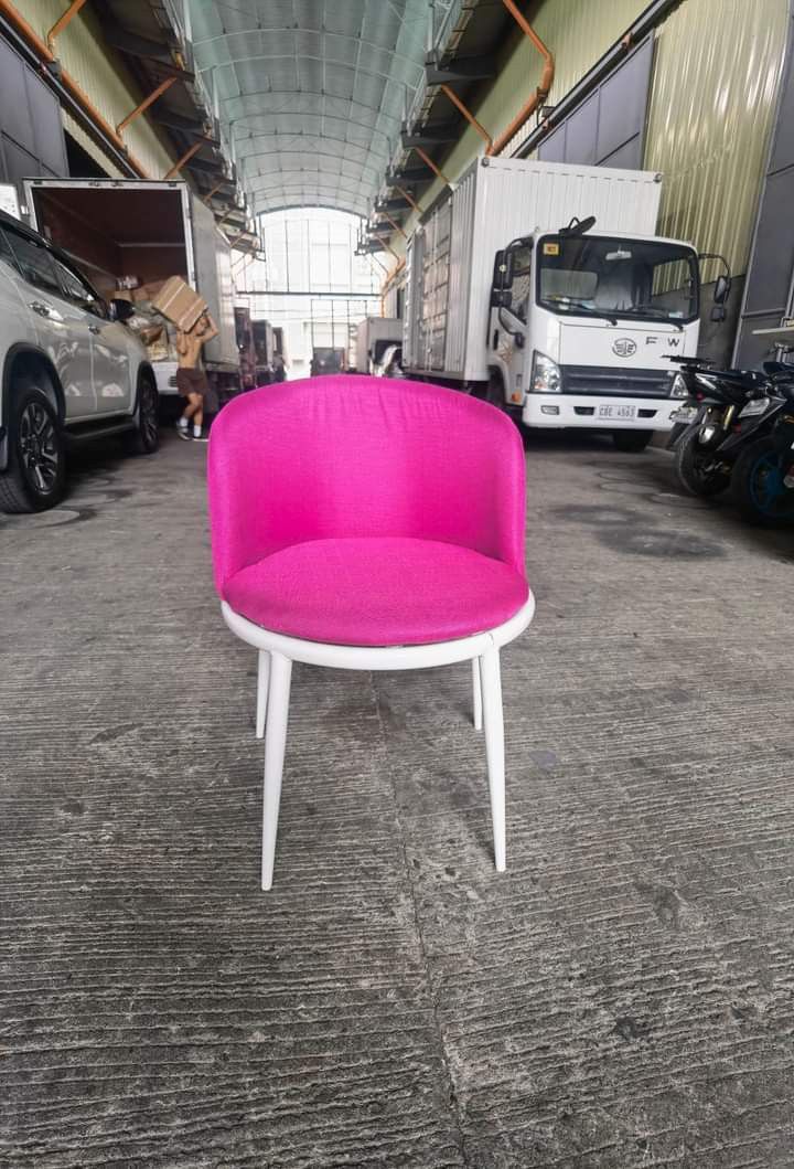 Coffee chair all color on Carousell