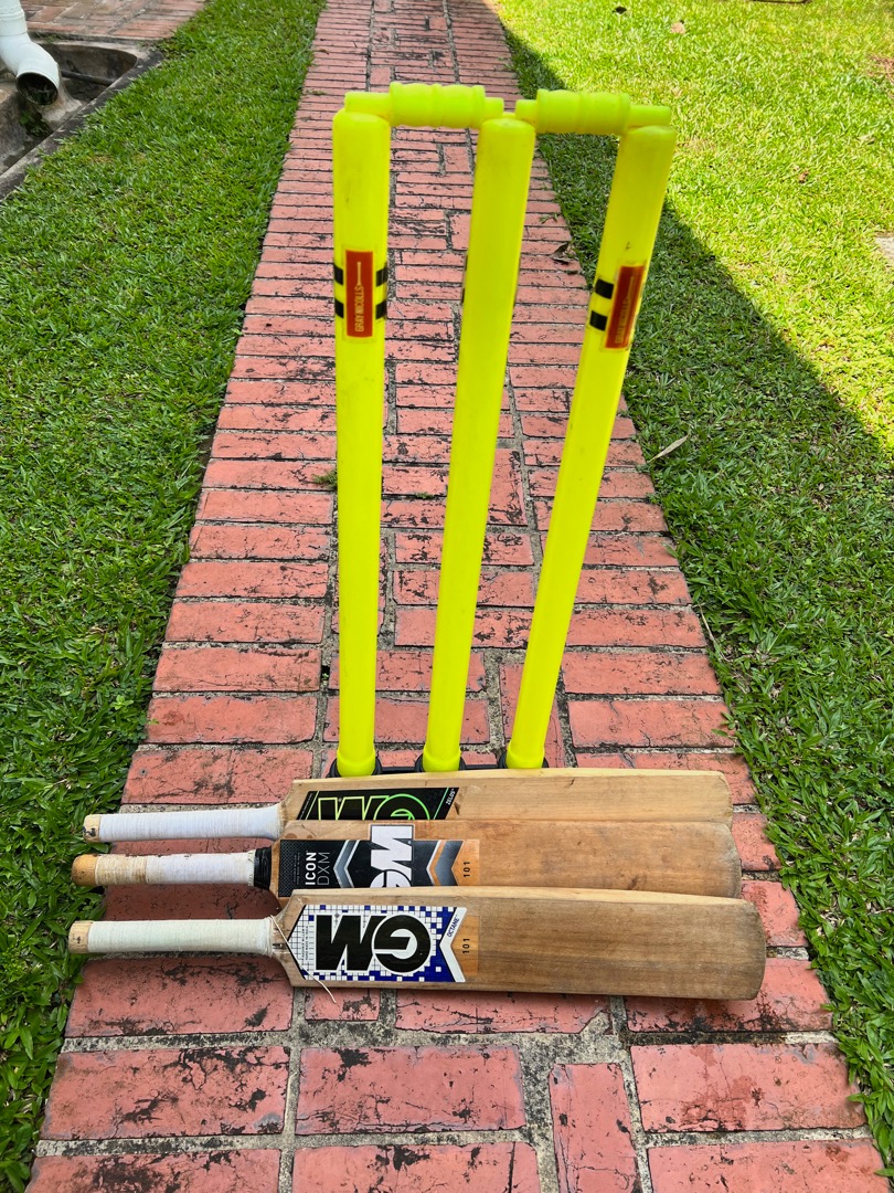 Cricket bats & stumps - kids size 1, Sports Equipment, Sports & Games ...