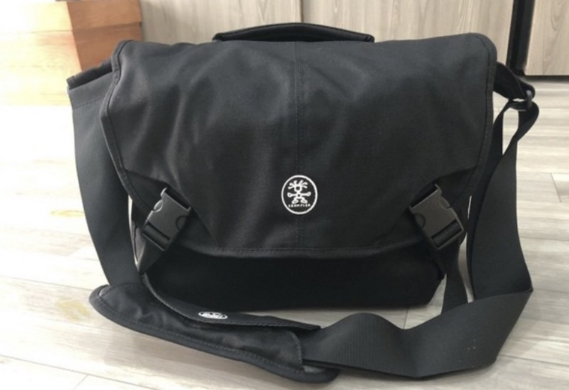 Crumpler camera bag (black), Photography, Photography Accessories ...