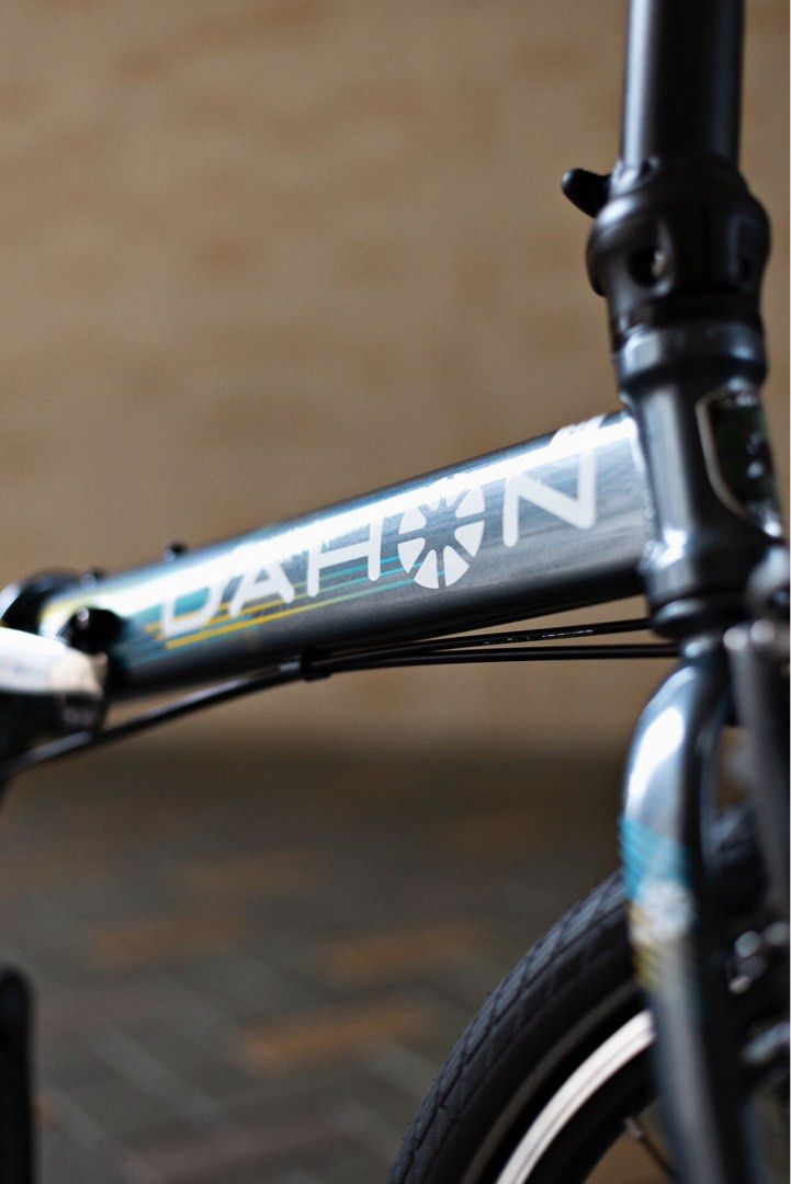 DAHON 40週年紀念版 SPEED P8 (KBC083) 摺疊車, 運動產品, 單車及配件, 單車 - Carousell
