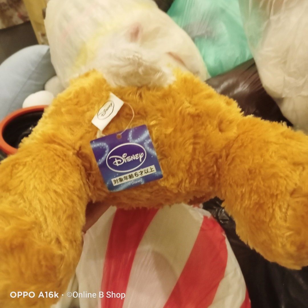 DISNEY CHIPMUNKS - BIG SIZE DAPA on Carousell