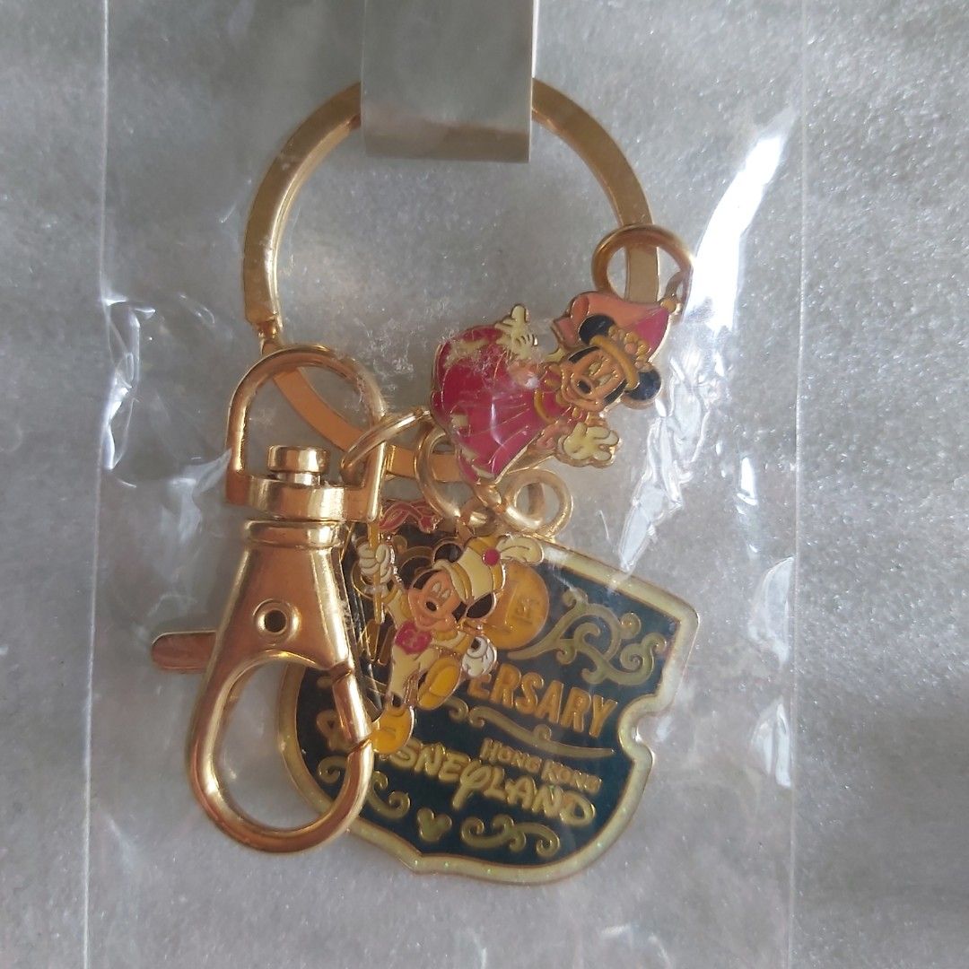 Disneyland key Ring, 其他, 其他 - Carousell